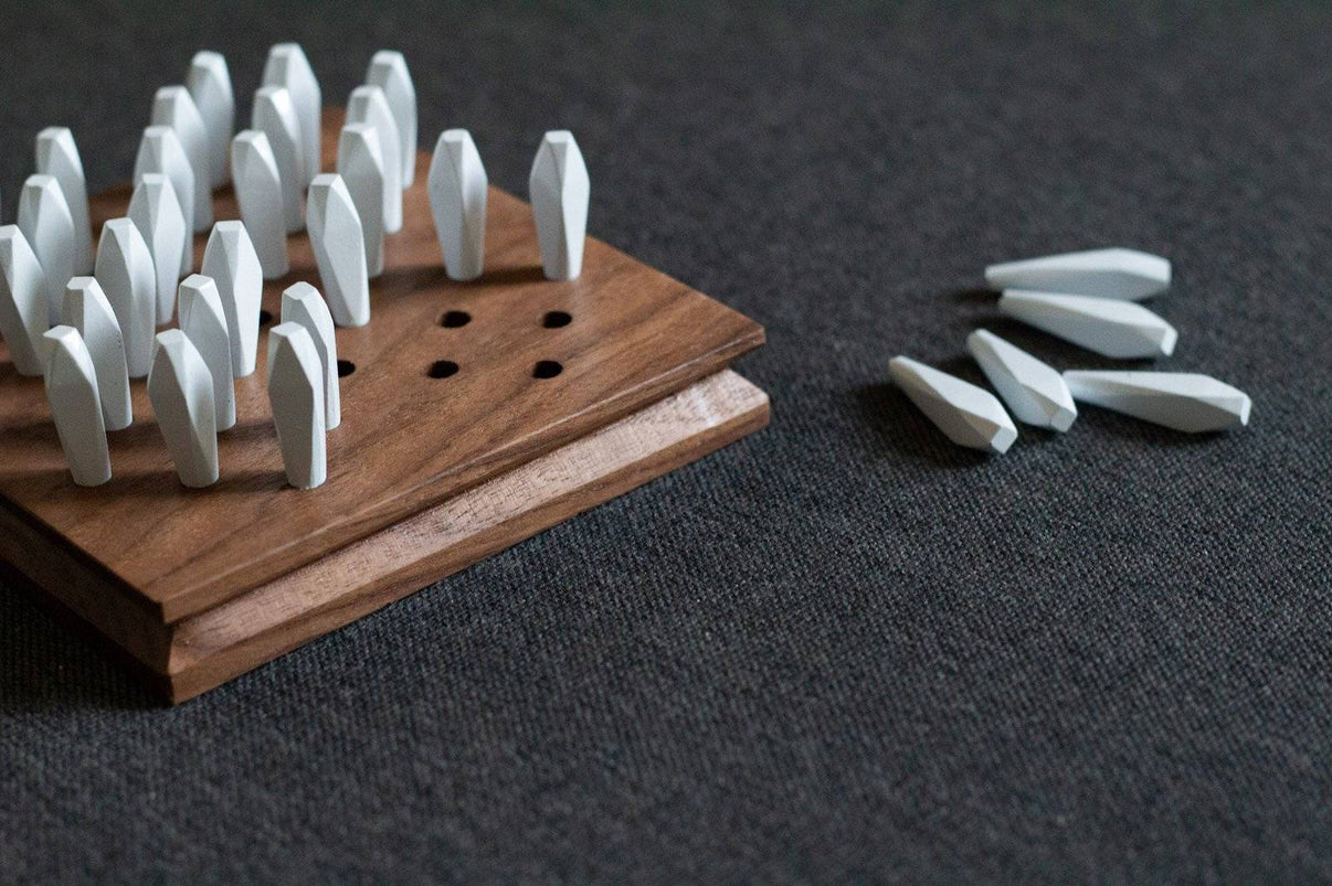 Modern Handmade Walnut and Resin Peg Solitaire and Tic Tac Toe Set ...